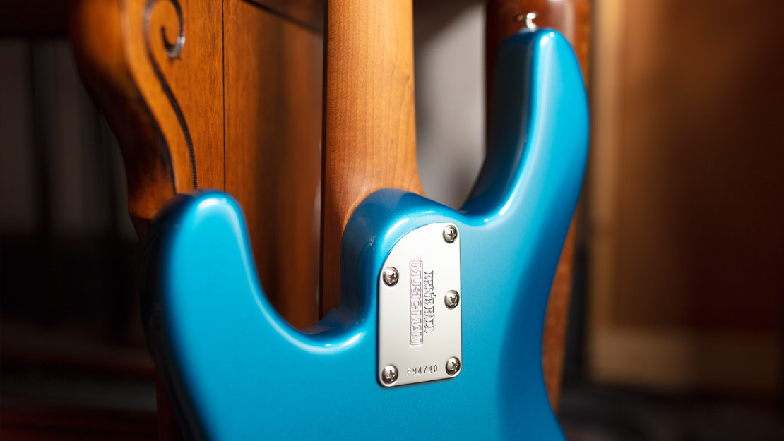 Short Scale StingRay Bass | Basses | Ernie Ball Music Man